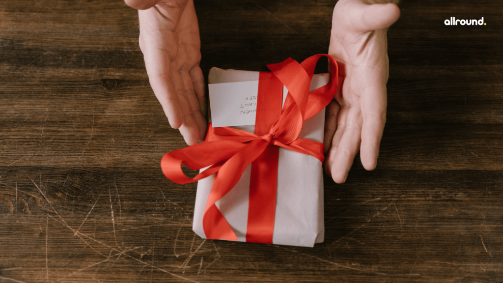 16 Amazing Return Gift Ideas for Kids of all Age Groups