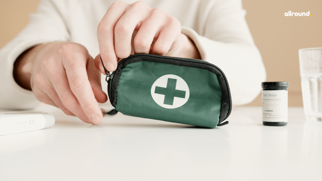 First Aid Lessons - 10 Ways to Teach Children about Basic First Aid