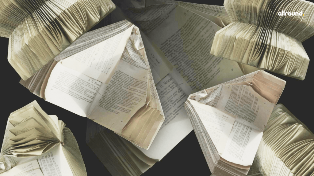 How to Make a Book Page Garland? - Step by Step Guide for Kids