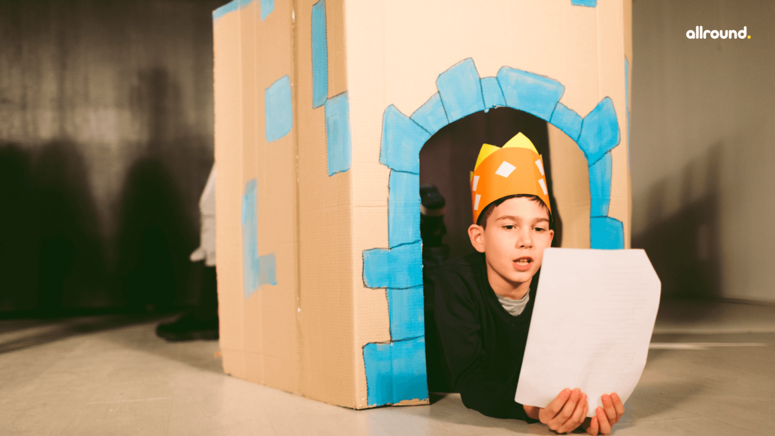 How to Make a Giant Cardboard Box Castle?